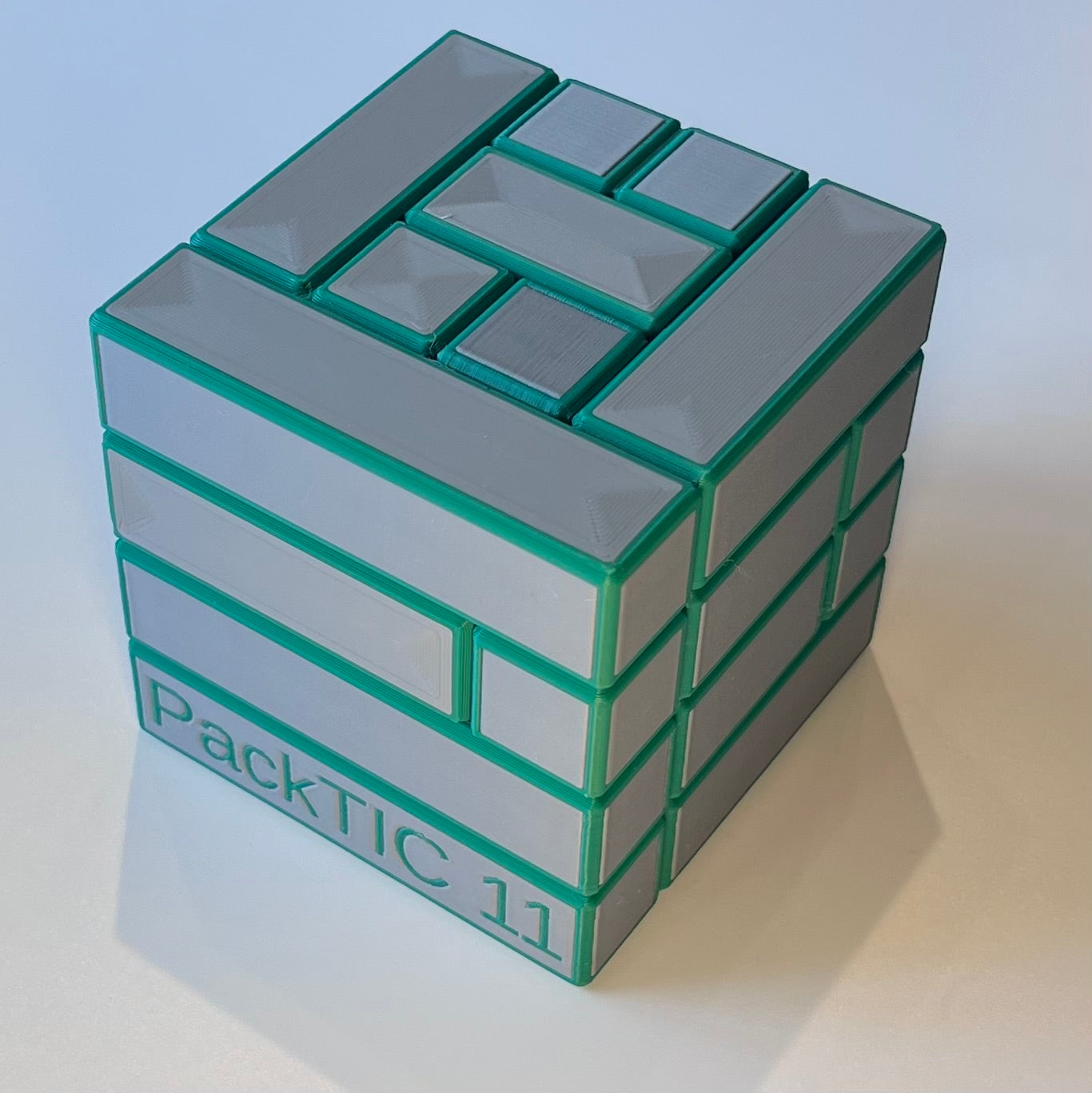 ARC Puzzles – ARCpuzzles.com